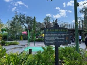 DreamWorks Land at Universal Studios Florida - Universal Theme Park ...